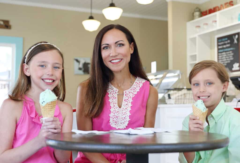 Lucy Buffett's LuLu's - Barefoot Landing